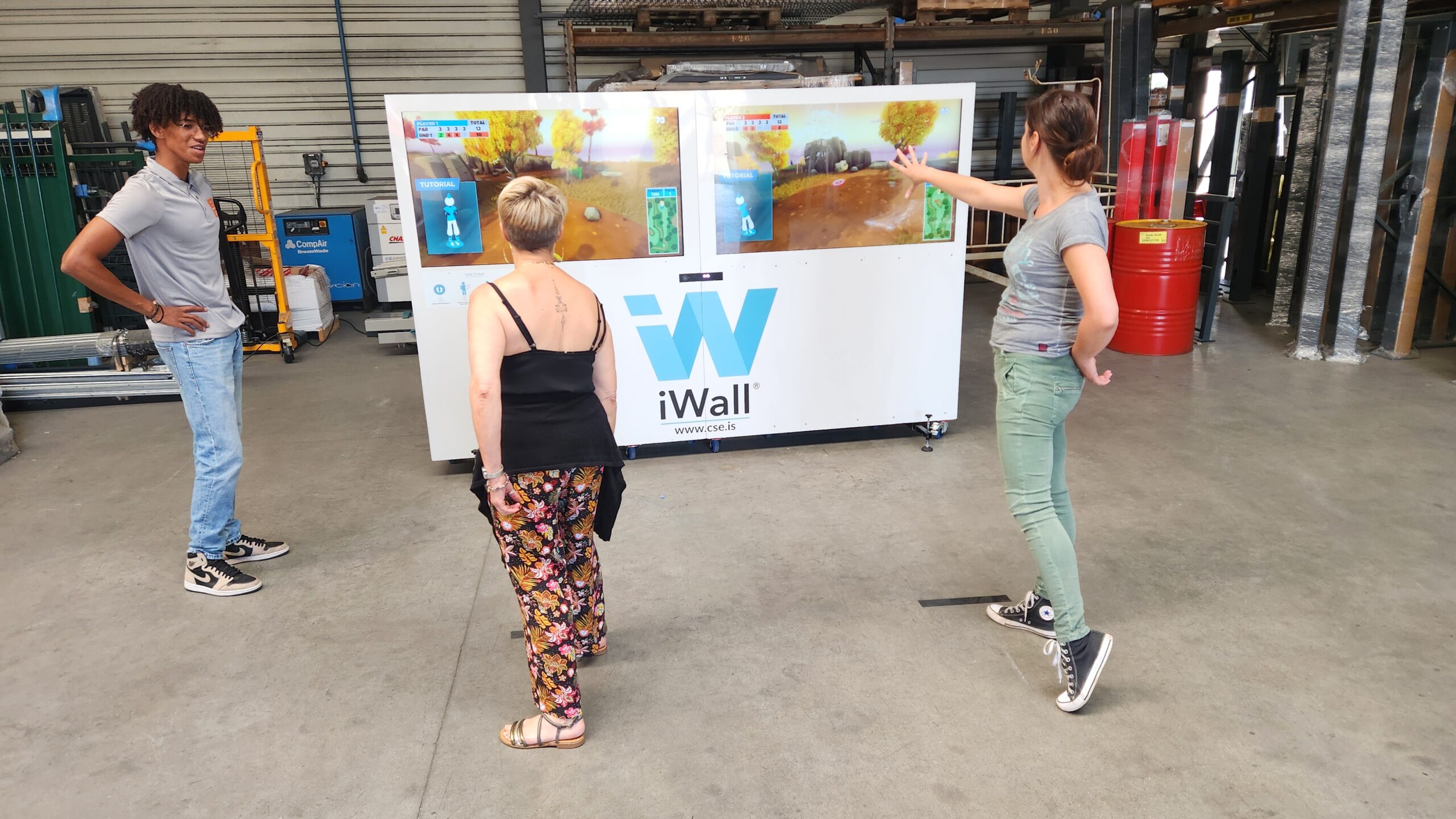 MUR I WALL - Fun animations